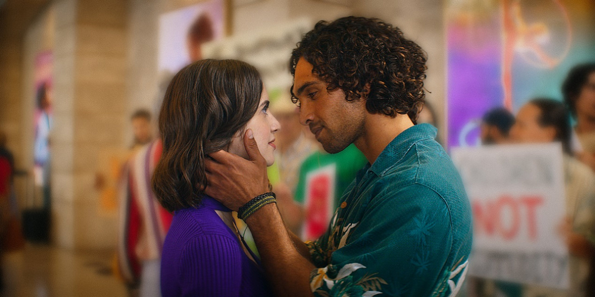 Choose Love: interactieve romcom verveelt snel - VARAgids - BNNVARA Choose Love: interactieve romcom verveelt snel - VARAgids - BNNVARA